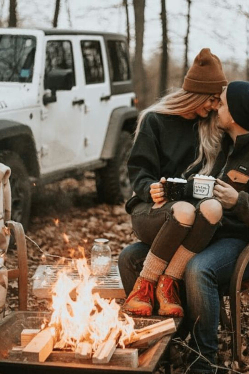 56 Cheap Date Ideas That Are Gua-Ran-Teed to Be a Blast!