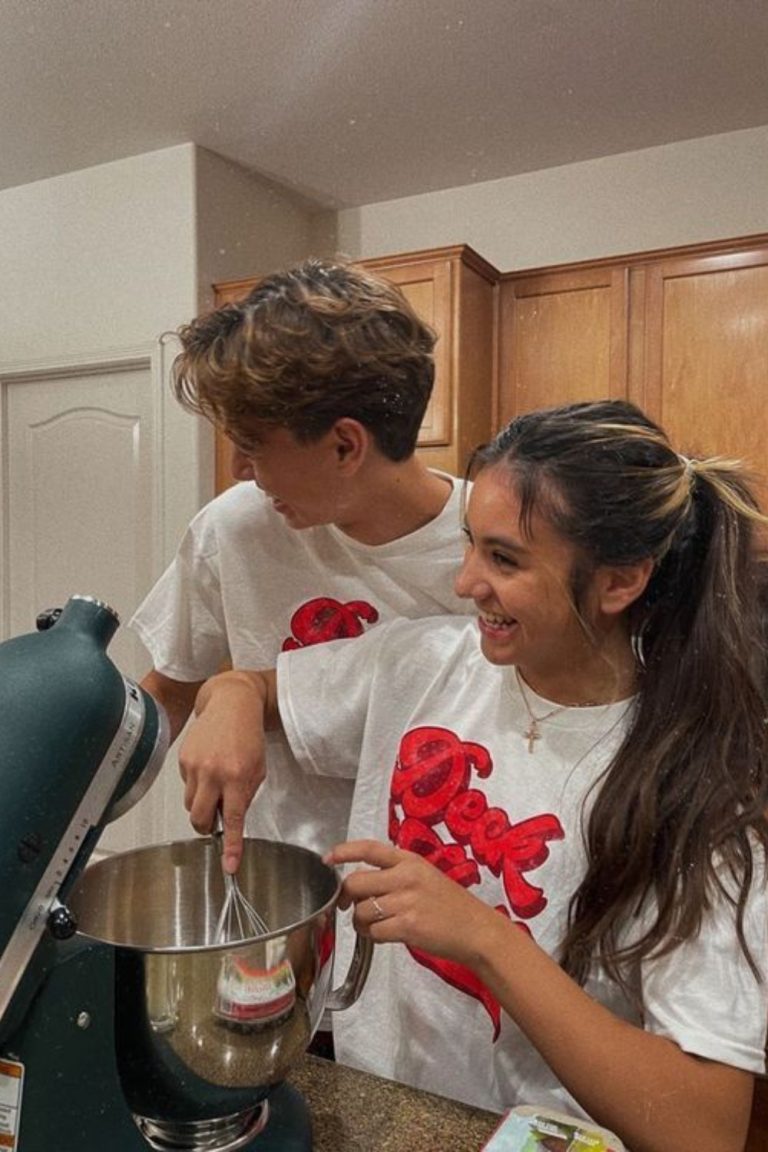 21 Ways To Make A Guy Obsessed With You Without Being Creepy