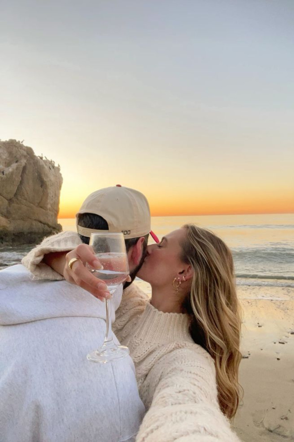 11 Things to Tell Your Partner Every Day to Improve Intimacy